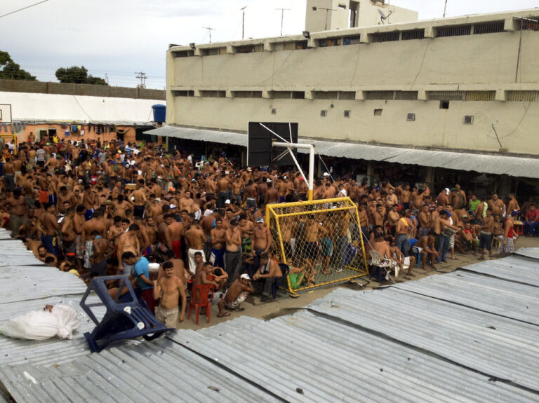 世界の危険な刑務所ランキングTOP10｜5階の編集室